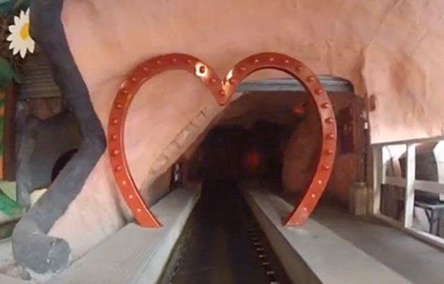 The Tunnel of Love Was America's Most Romantic Amusement Park ...