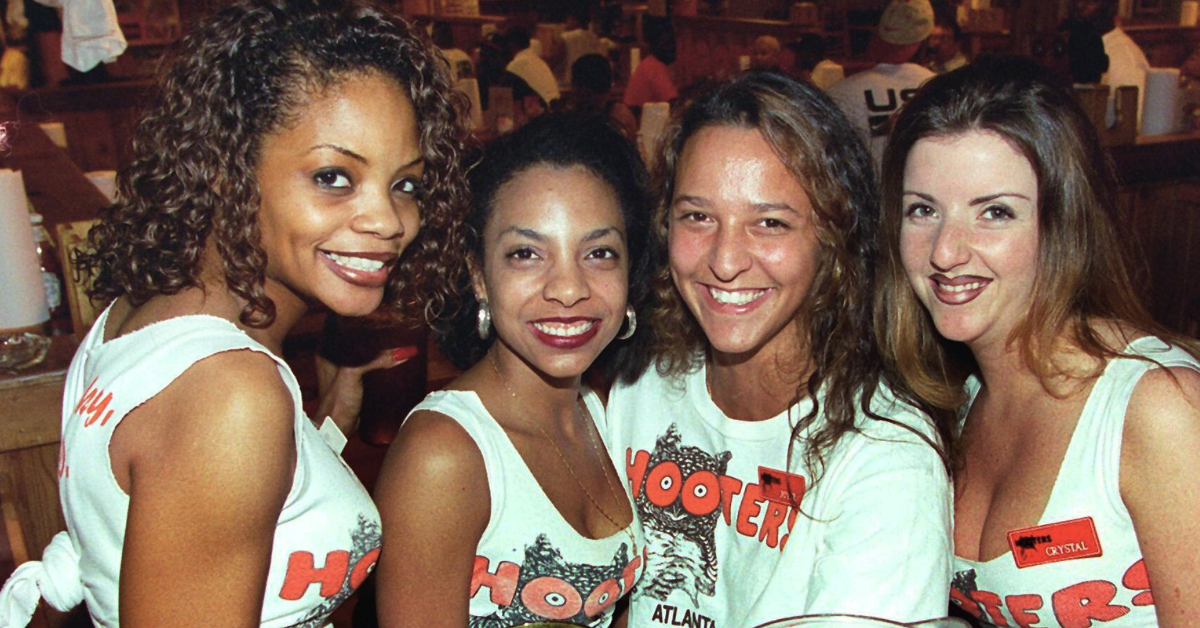 Hooters Once Had an Airline and 5 Other Facts About the Restaurant ...
