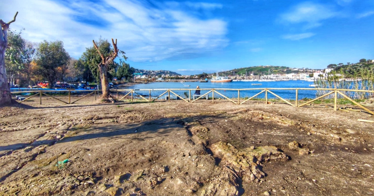 Archaeologists Discover 2,000-Year-Old Home That May Have Belonged to ...