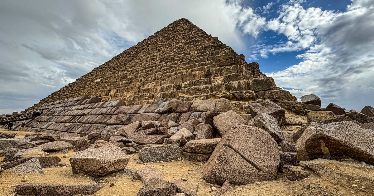 Egypt Is Covering One of Its Ancient Pyramids in Granite and It’s ...