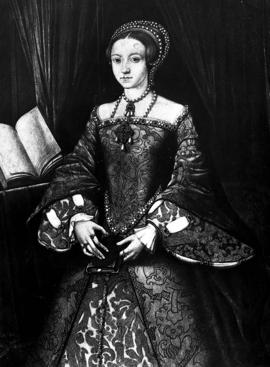Queen Elizabeth I: The Virgin Queen Who Shaped an Entire Era | The ...