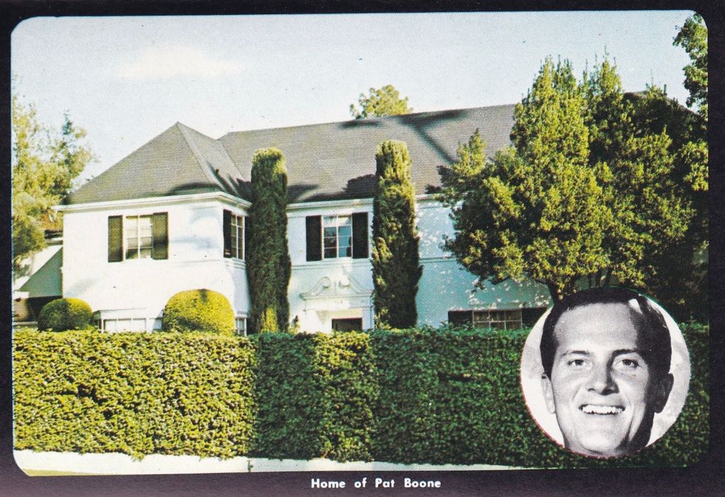 47 Vintage Postcards That Show the Grand Mansions of Our Favorite ...