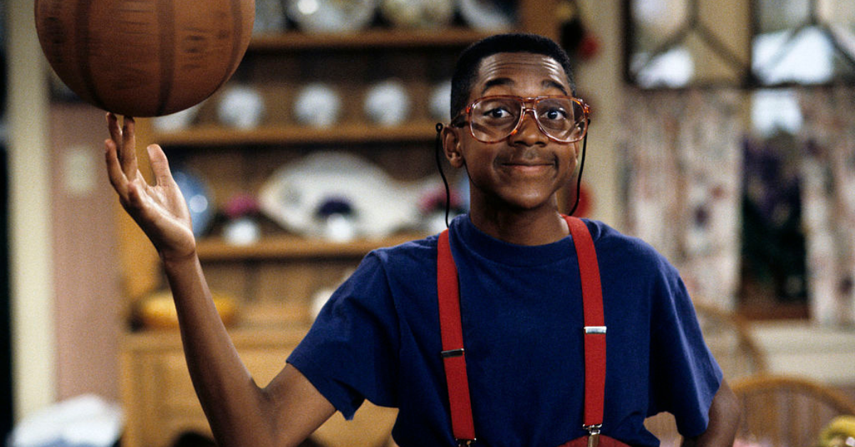 Jaleel White Reveals the Reason Why Steve Urkel's Wardrobe Changed on ...
